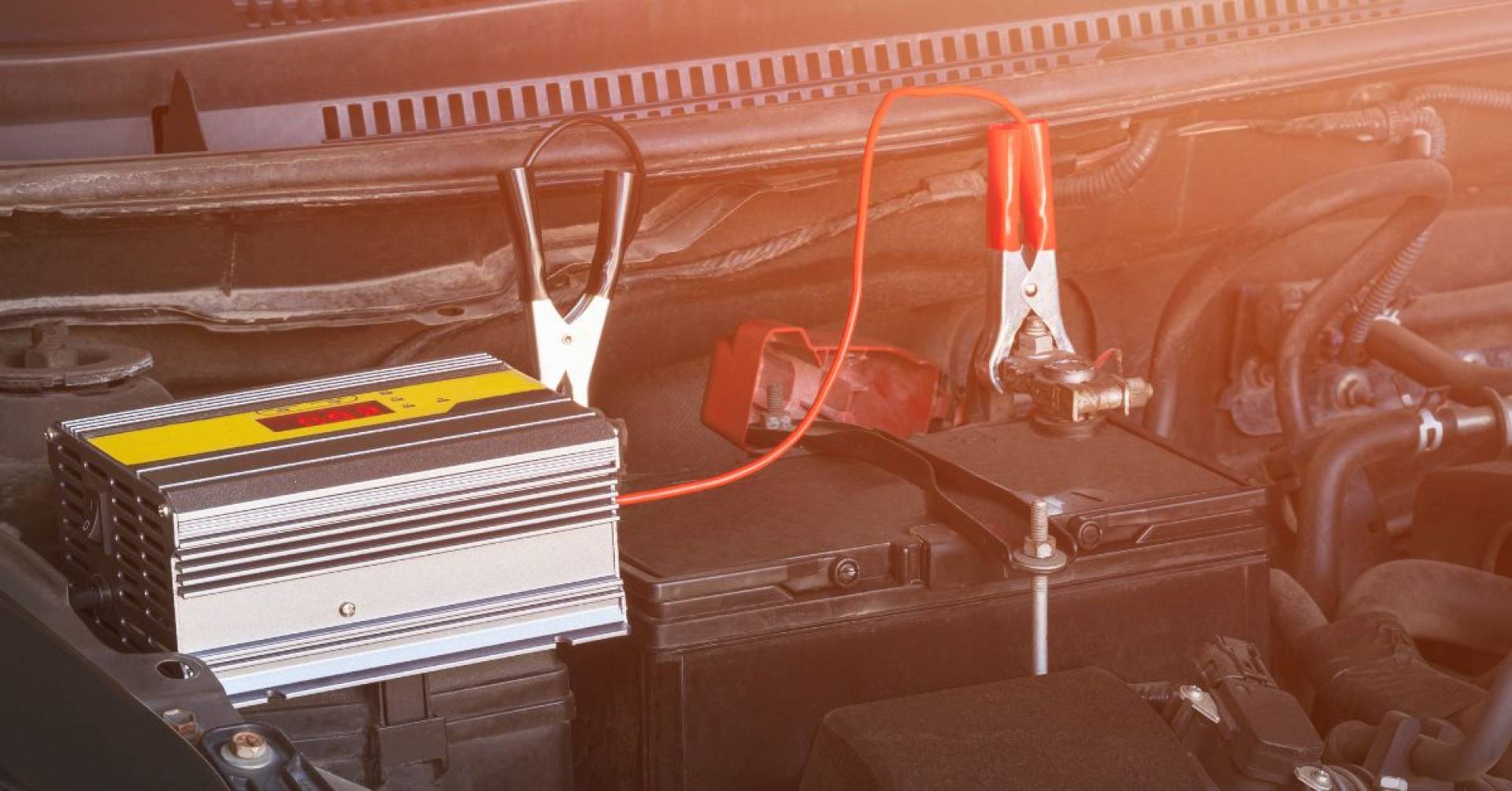 Best Portable Car Battery Jumper Of 2025: Ultimate Buying Guide