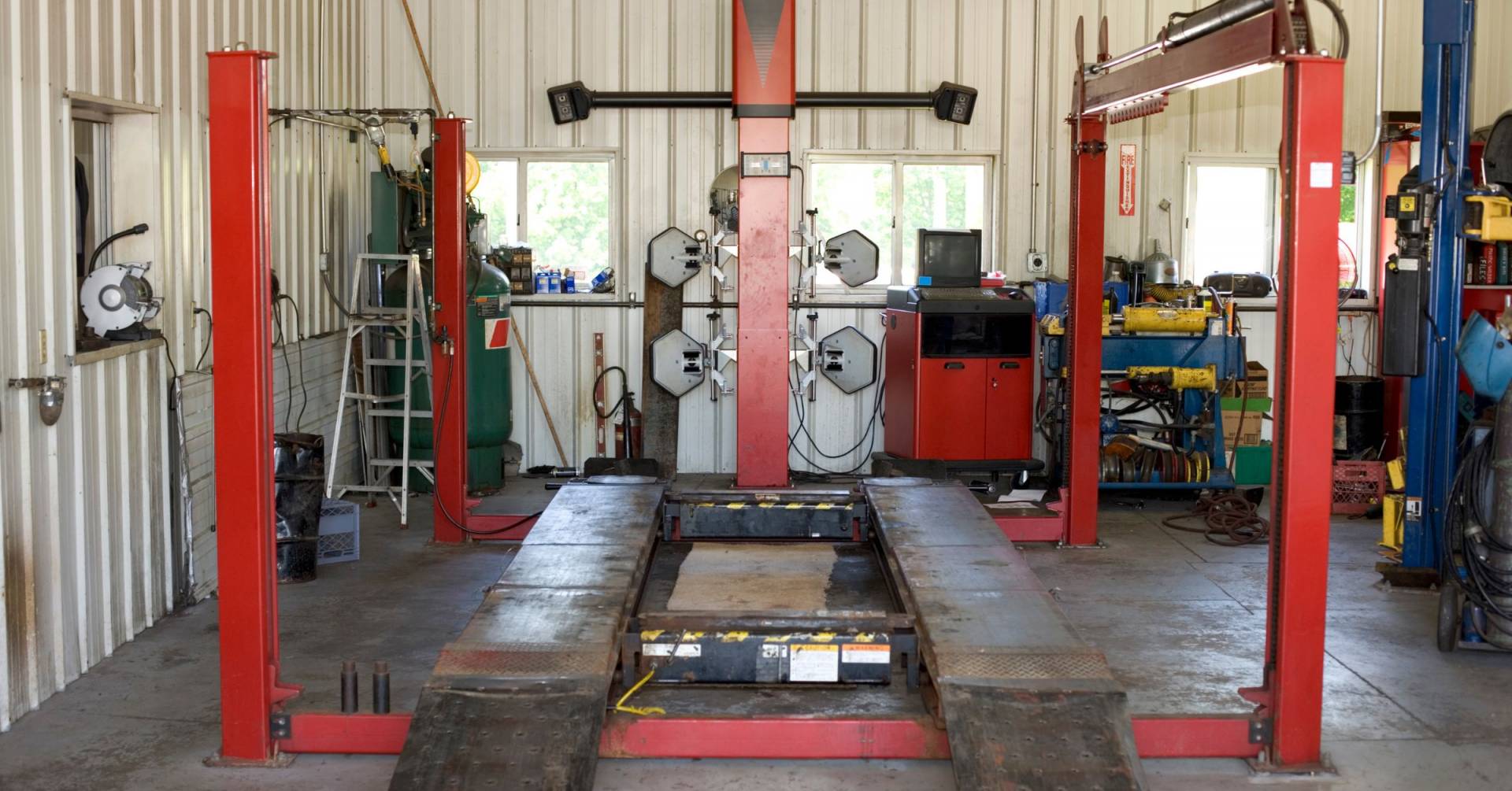 The 4 Post Car Lift Made In Usa For 2026